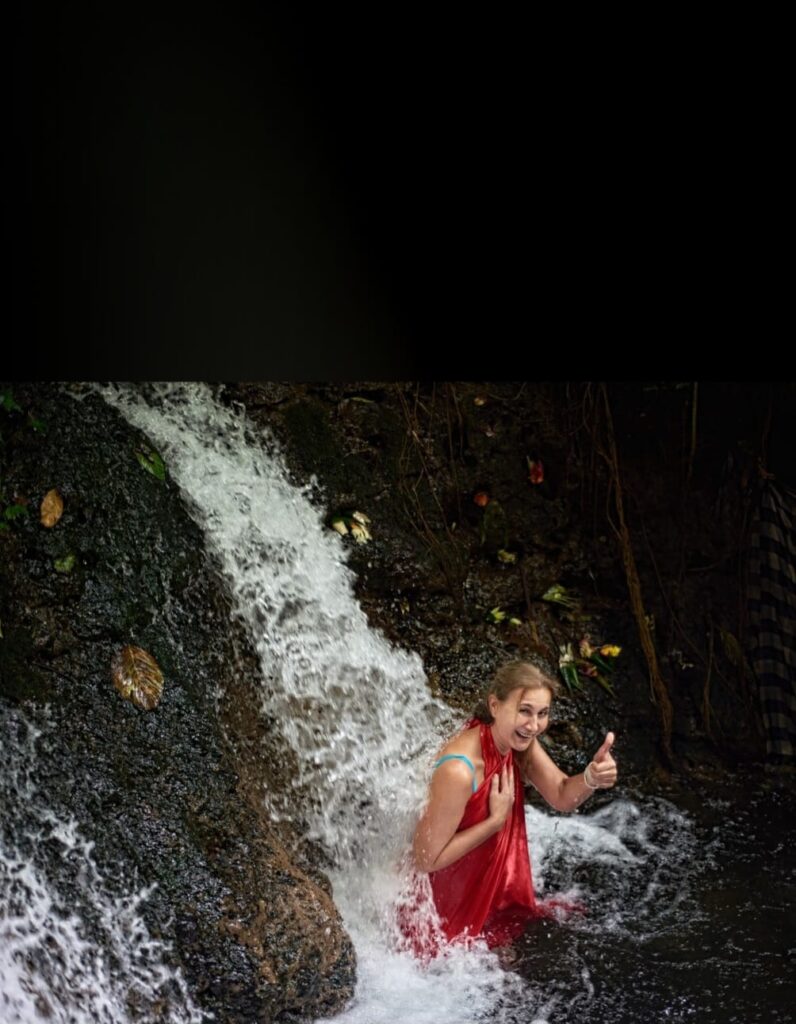 Melukat Ritual and Purification in the spring holy water Tirta Empul ...